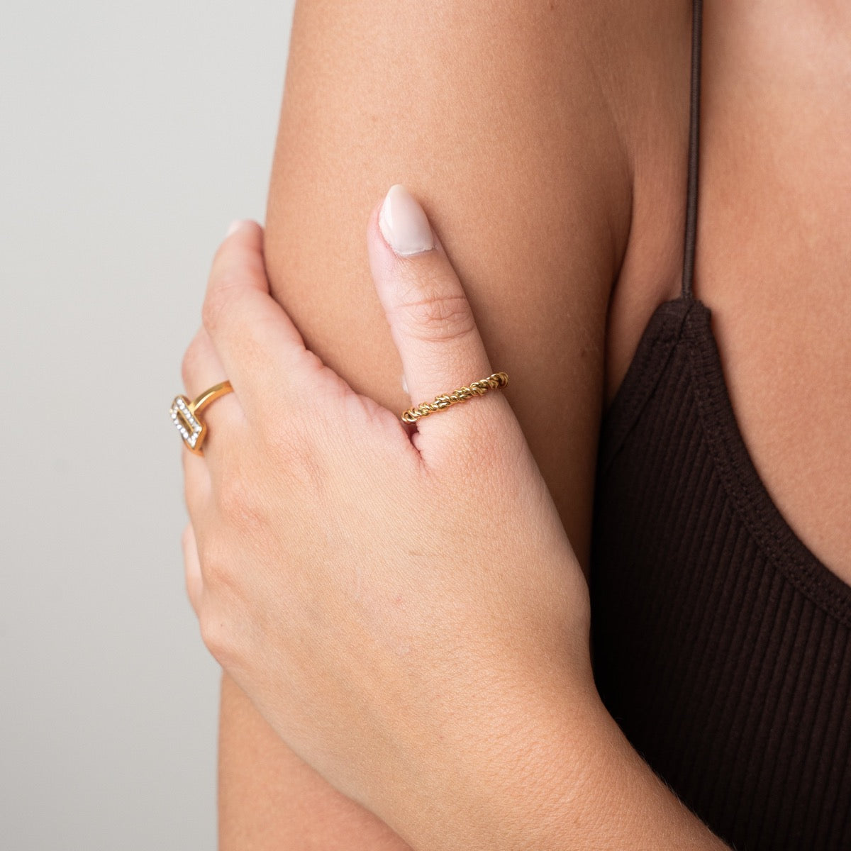 Spiral Chain Ring - Gold – Nevaeh